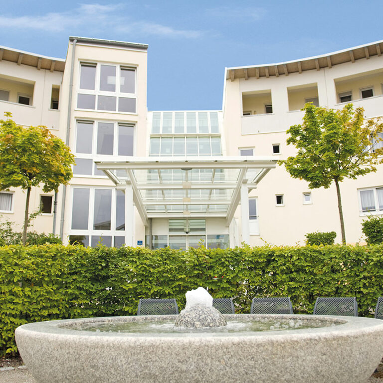 Pflege bei Thrombose | Pflegeratgeber - Korian