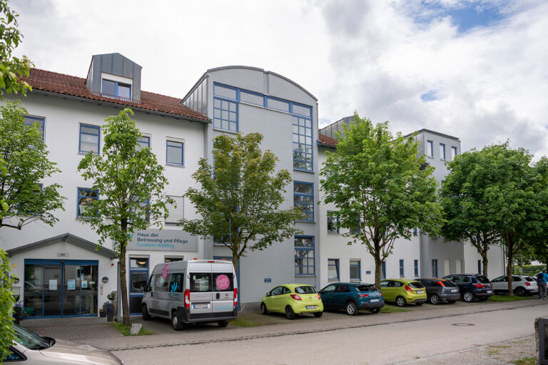 Altersheim der Betreuung und Pflege Curanum Altötting - Korian
