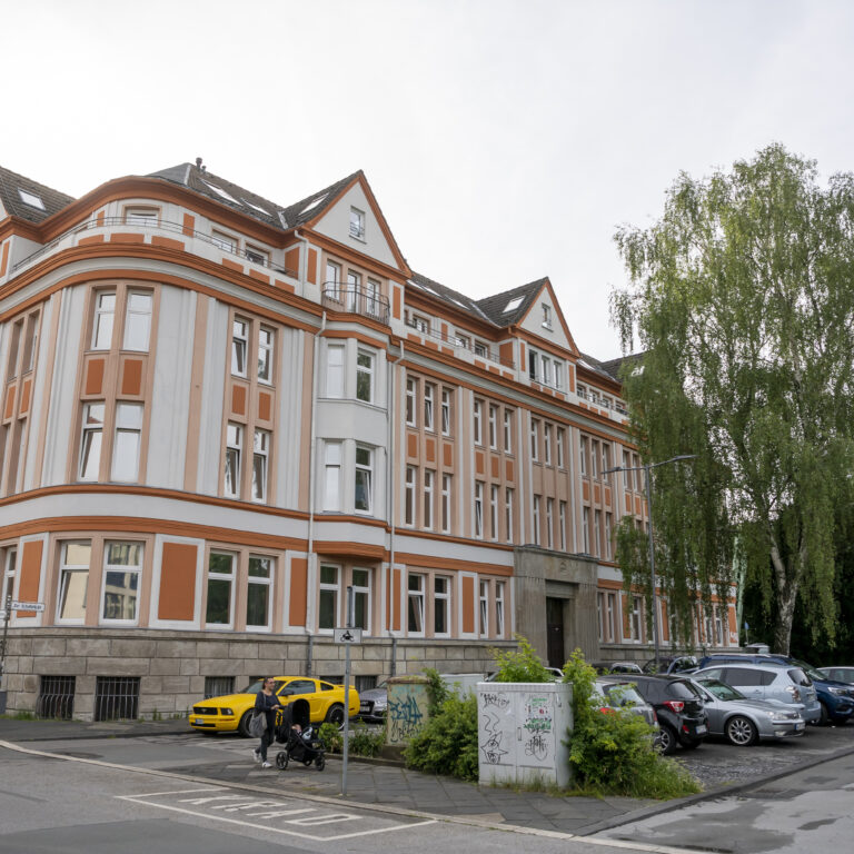 Pflege bei Thrombose | Pflegeratgeber - Korian